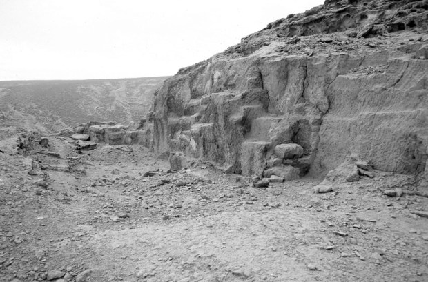 New ways of looking at highly organised stone quarrying in Ancient ...