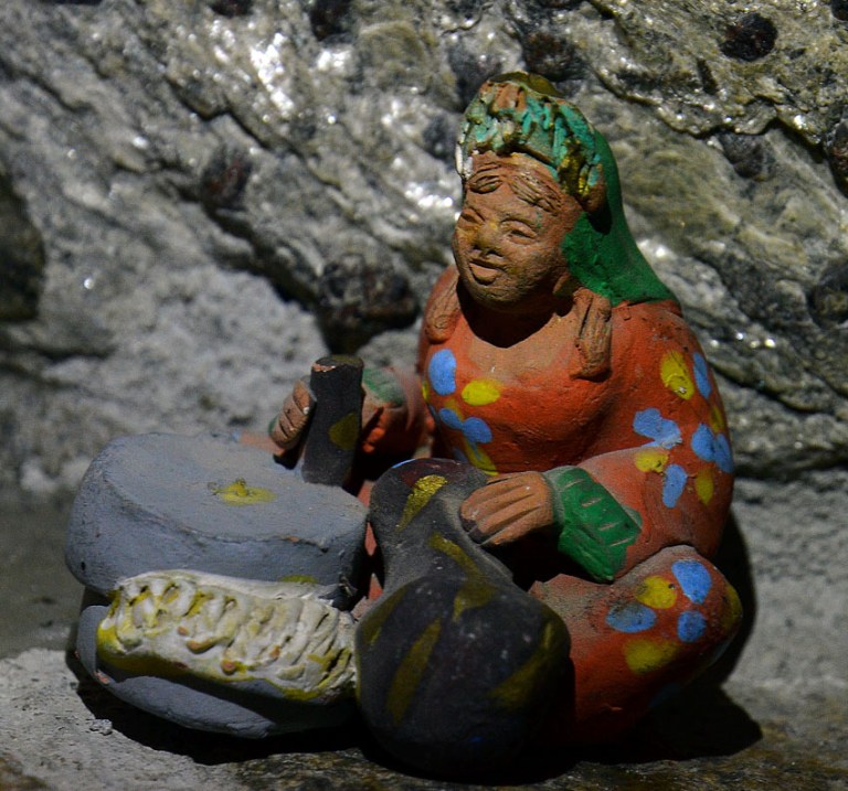 Beautiful Neolithic and Iron Age querns from Norway. On the history of ...